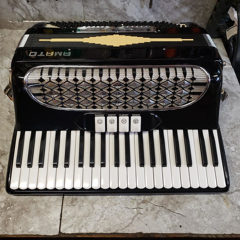 Amato Guerrini Built 17" Keyboard LM Italian | Reverb