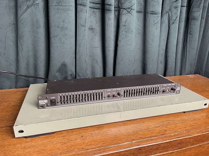Rane ME-15 Graphic Equalizer | Reverb