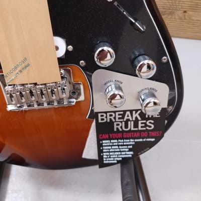 Line 6 Variax Standard Modeling Electric Guitar Sunburst w Line 6 Variax Standard Modeling Electric Guitar Sunburst w