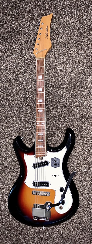 Vintage 1968 Silvertone Model 1440 Electric guitar | Reverb Canada