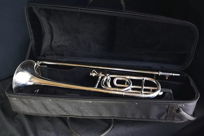 VINTAGE Holton TR158 1970s - Silver | Reverb