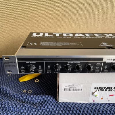 Behringer BEHRINGER VIRTUALIZER PRO DSP 1000P 24Bit Dual | Reverb