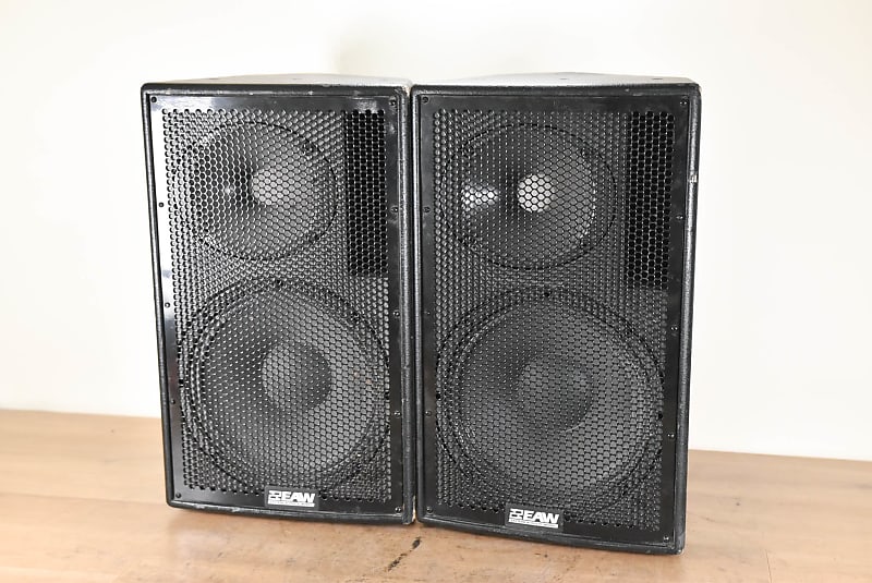 EAW LA212 Two-Way Full Range Loudspeaker (PAIR) (church | Reverb