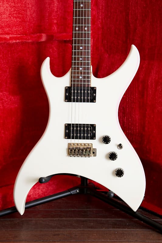 Aria Pro II Urchin U-60T MIJ 1983 Pre-Owned | Reverb