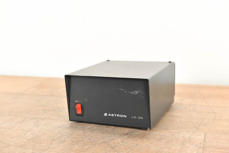 Astron LS-3A 28 Volt DC Linear Power Supply CG00Z13 | Reverb Australia