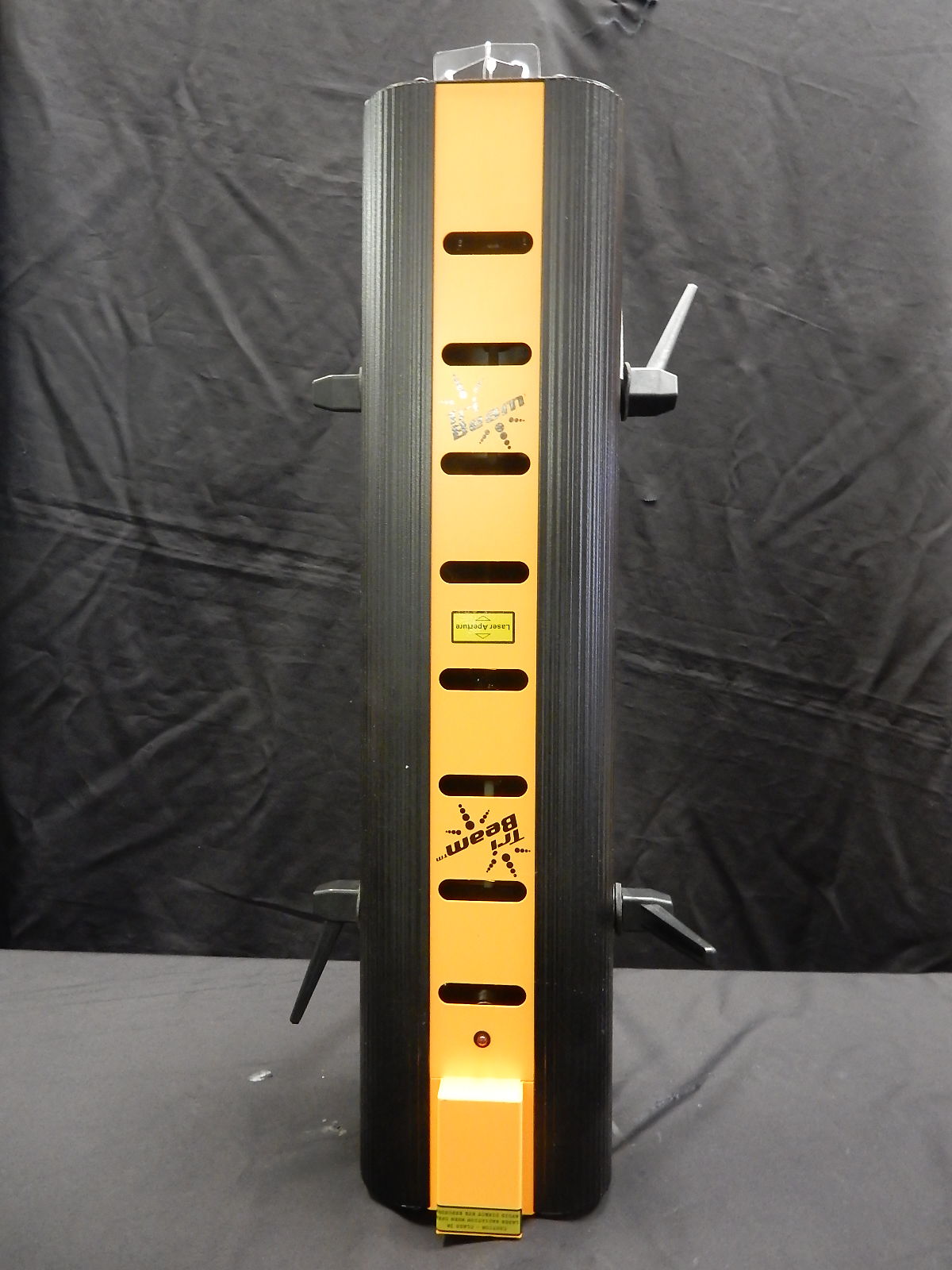 American DJ TRI-BEAM DMX 3-Color Laser w/ 8 Beams | Reverb UK