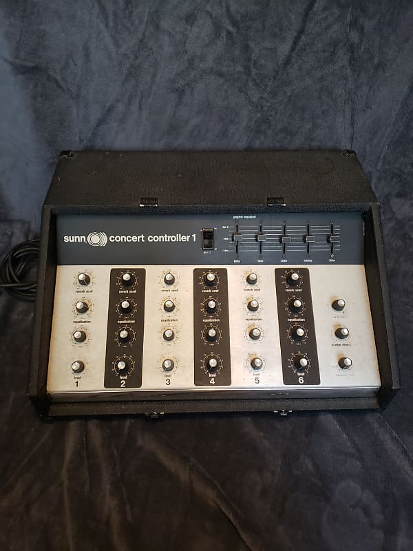 Sunn Concert Controller 1 60s/70s Black | Reverb