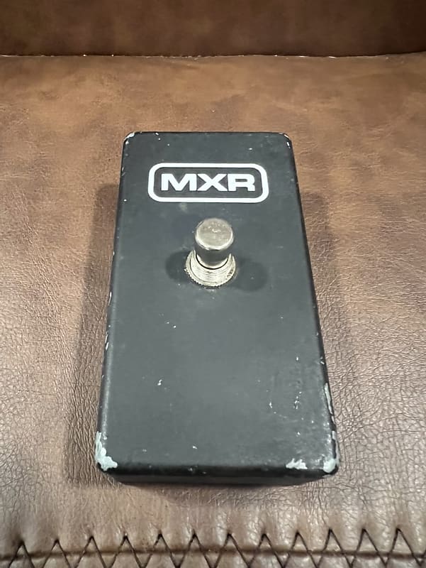 MXR Single button Latching footswitch 1970's 1980's - Black | Reverb