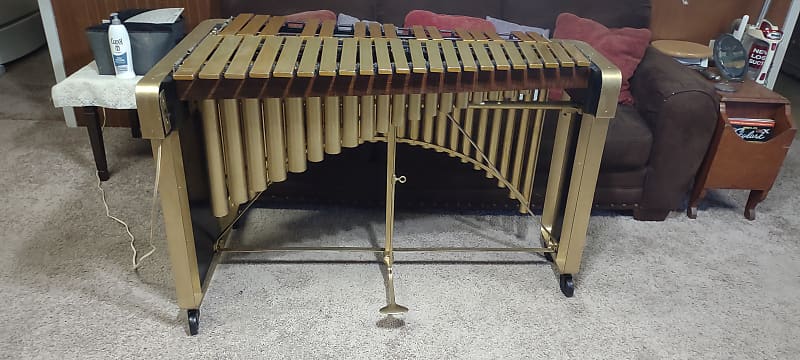 JC Deagan Vibraphone 1950-1956 - Brass and black | Reverb
