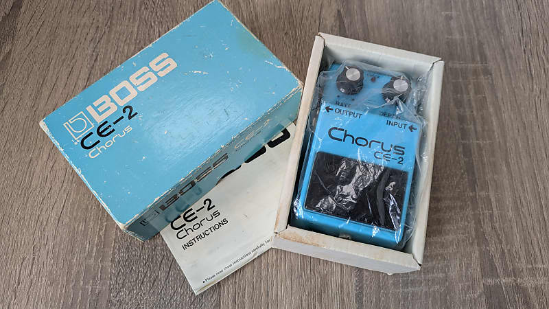 Boss CE-2 CE2 Chorus Vintage Guitar Pedal, Silver Screw | Reverb