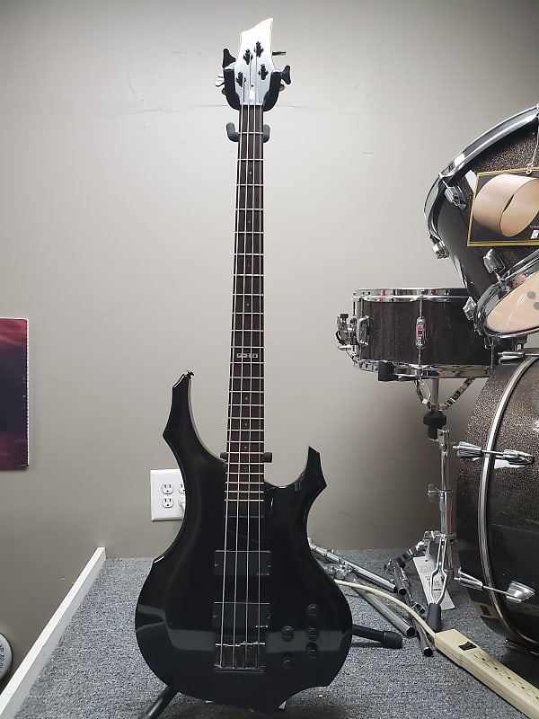 ESP LTD F-204 w/Hardshell coffin case | Reverb