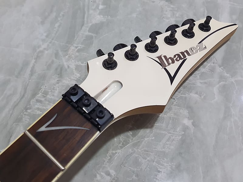 LOADED 2010 Ibanez RGD320 Neck Wizard II 24 Frets w/ Black | Reverb UK
