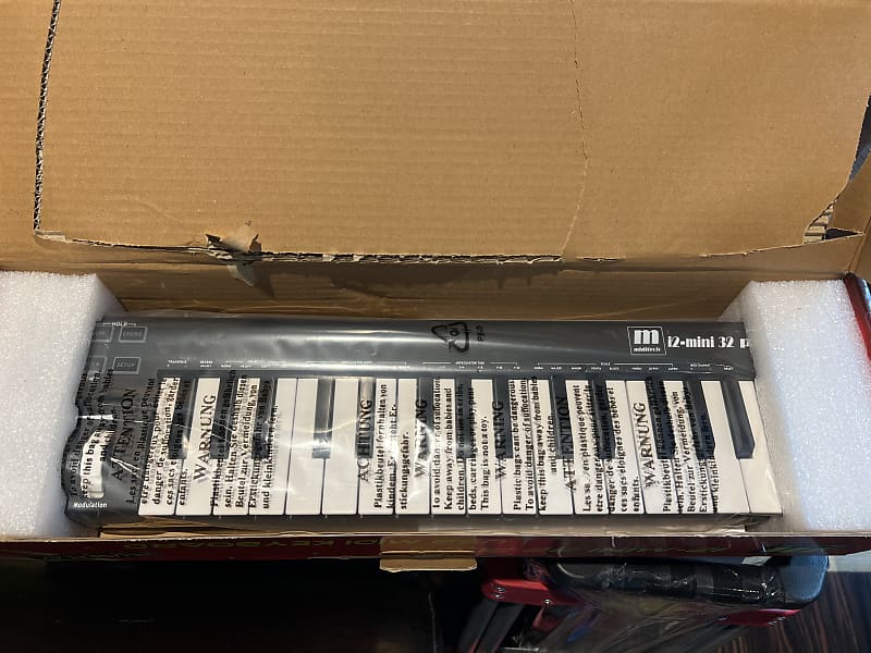 Midiplus AKM320 32 key midi keyboard controller | Reverb