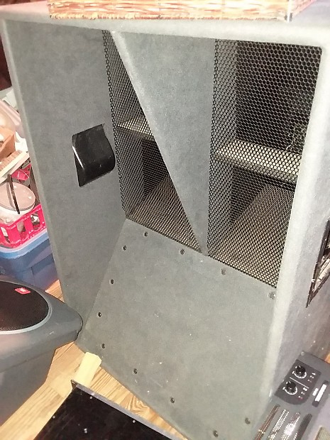 2x Peavey DTH 118 Subwoofer Folded Horns | Reverb