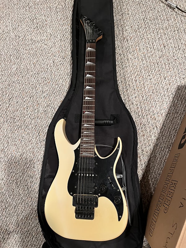 Heartfield Talon | Reverb