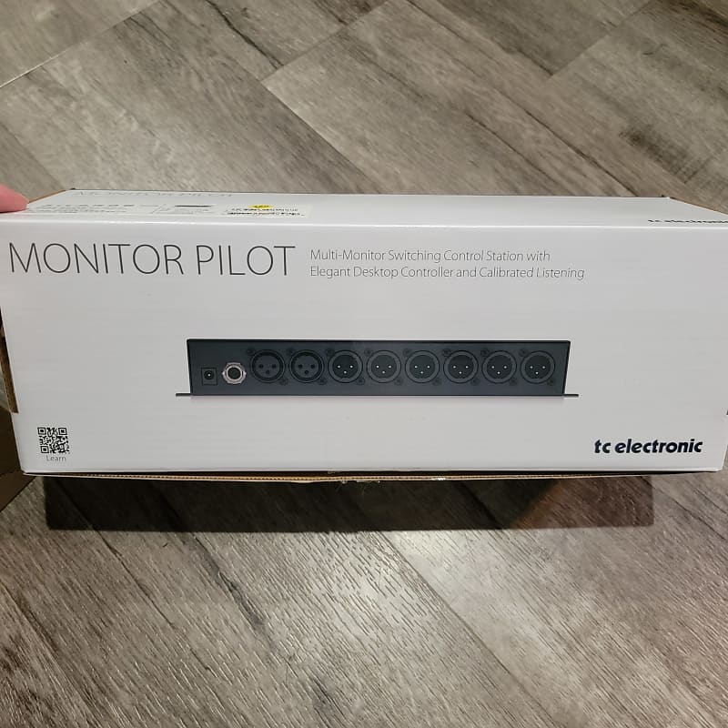 TC Electronic Monitor Pilot Multi-Monitor Switching Control | Reverb