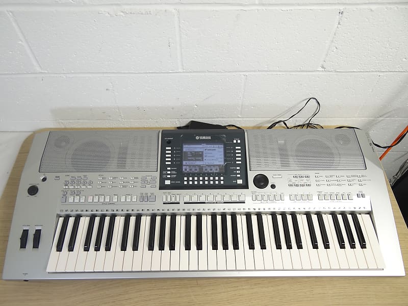 Yamaha PSR S710 Electronic Arranger Keyboard | Reverb