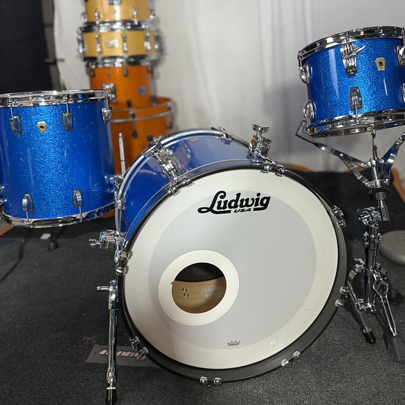 Ludwig Classic Maple 3pc 20/10/14 7-ply Blue Sparkle Drum Set | Reverb