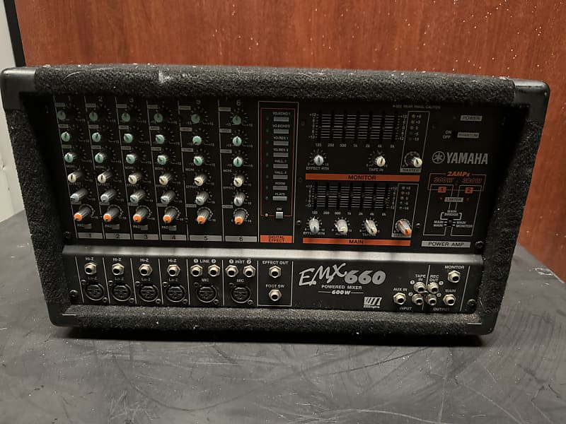 SALE 🎼 Yamaha EMX 660 2015 - Black | Reverb