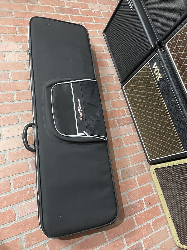 Road Runner Polyfoam Bass Case | Reverb