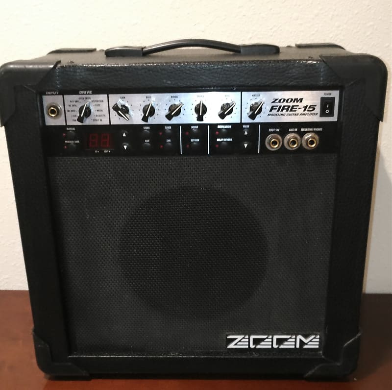 Zoom FIRE-15 Modeling Amp | Reverb