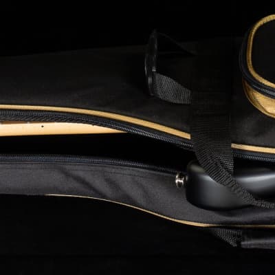 Kramer The 84 Intruder Black Satin (073) | Reverb