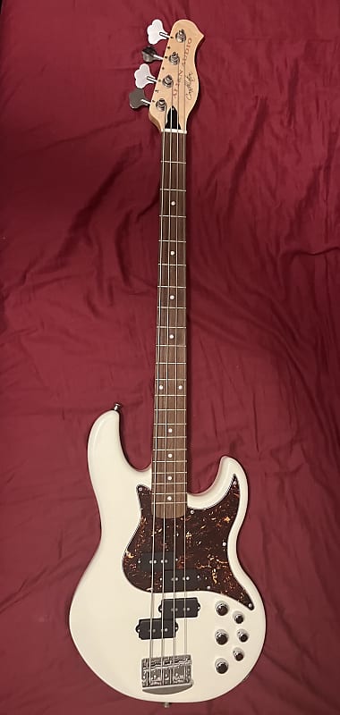 Alien Audio Constellation 2022 - White | Reverb