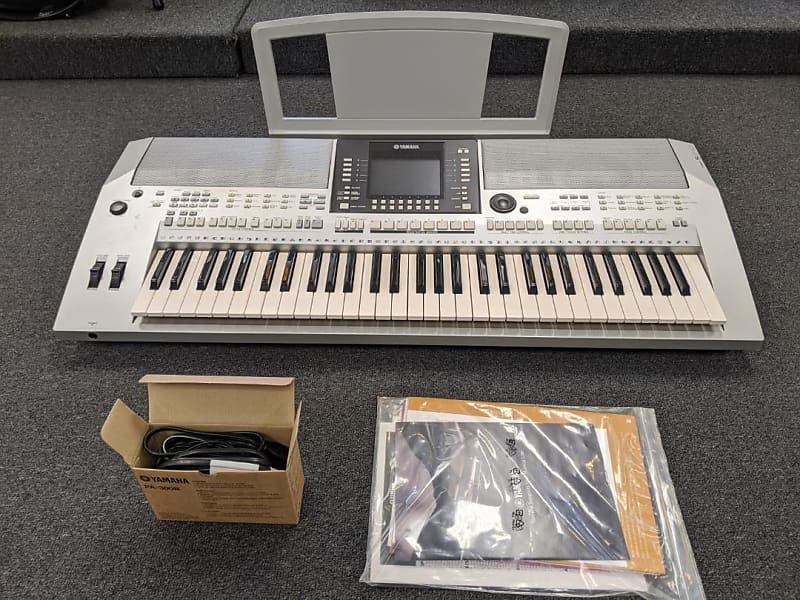 Yamaha PSR-S910 Silver | Reverb