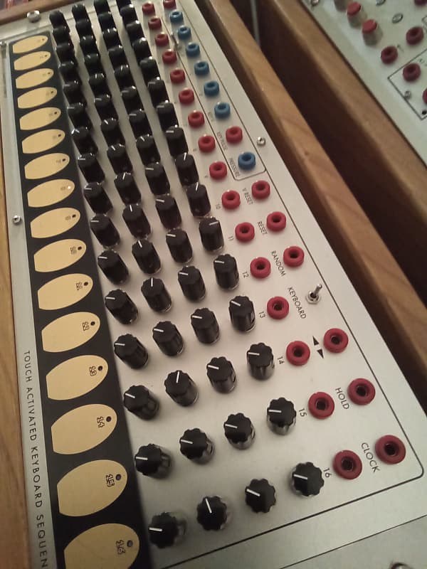 Serge Random Source TKB 4U | Reverb