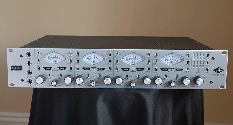 Universal Audio 4-710d Four-Channel Mic Preamp | Reverb