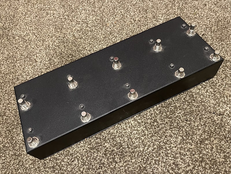 Buzz Electronics 10 channel programmable looper | Reverb