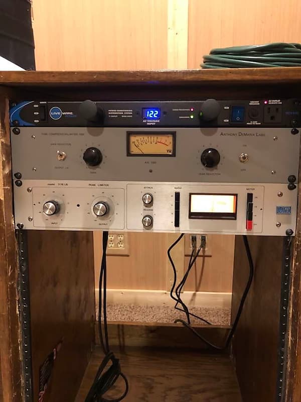 Urei 1176 1176LN 1176 LN peak limiter | Reverb