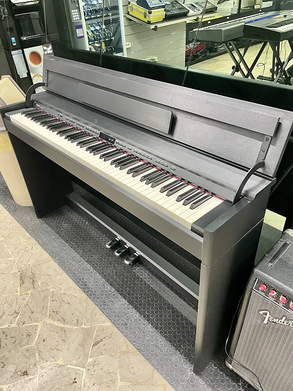 Roland DP90 BK | Reverb