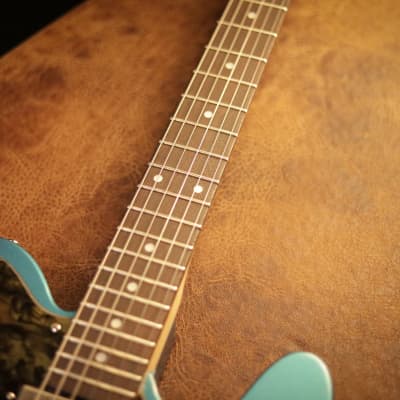 Echopark De Leon Clarence Signature Troy Van Leeuwen #2 | Reverb