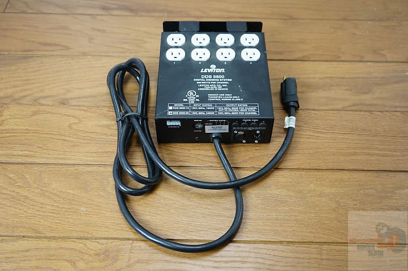 Leviton DDS 5600, Dimmer Pack, 120V, 15A | Reverb