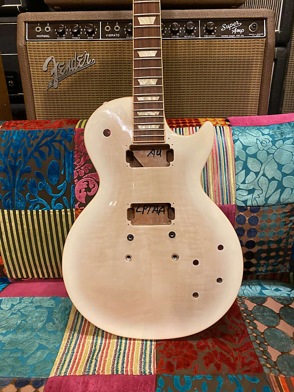 Gibson Les Paul Signature T 2013 Alpine White Burst body | Reverb
