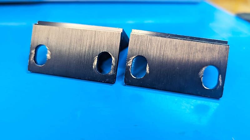 dbx rack ears 120/351/353/400/009/224/228/120X-DS/3BX-DS - | Reverb