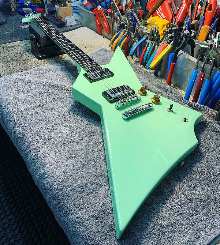 Gibson Explorer XPL w/ OHSC | Reverb
