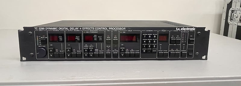 TC Electronic 2290 Dynamic Digital Delay + Effects Control | Reverb