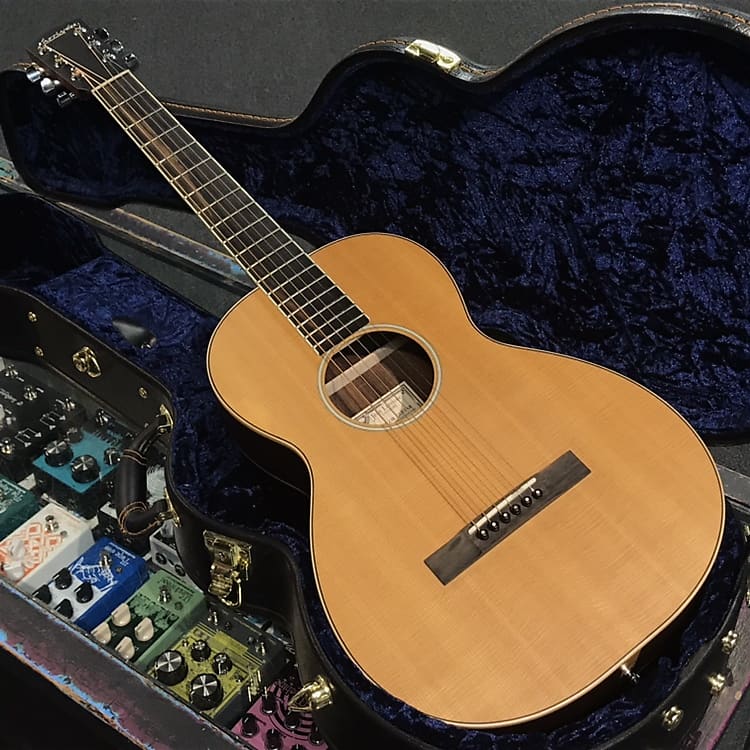 Larrivee Parlor Guitar Rosewood Special Edition | Reverb