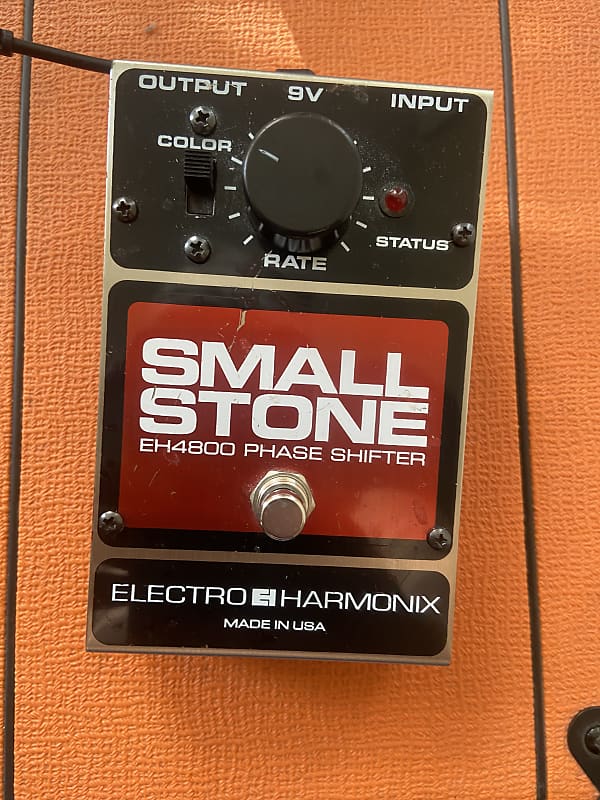Electro-Harmonix Small Stone EH4800 Phase Shifter | Reverb
