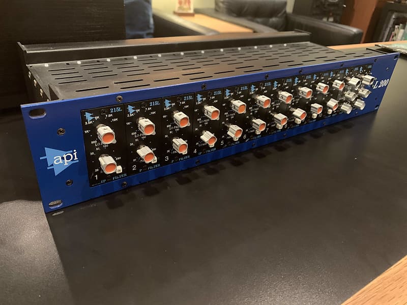 API 215L Filters and 235L Gates with 200 Series Rack | Reverb