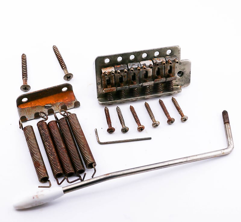 AGP ™ - Relic Stratocaster ® Vintage Tremolo Kit #4252416 | Reverb