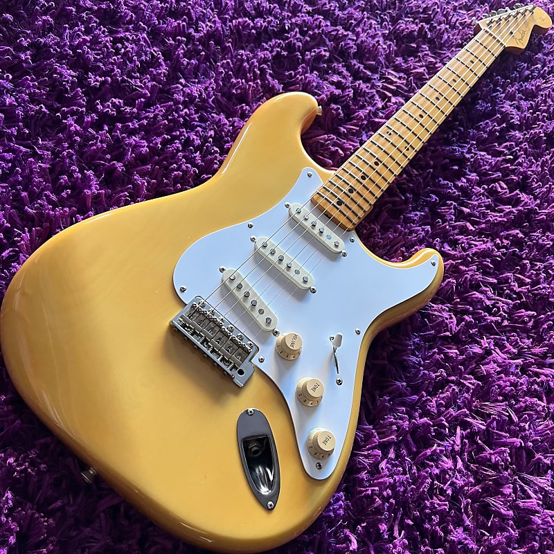1990 Fender ST-57 Stratocaster '57 Reissue Butterscotch | Reverb