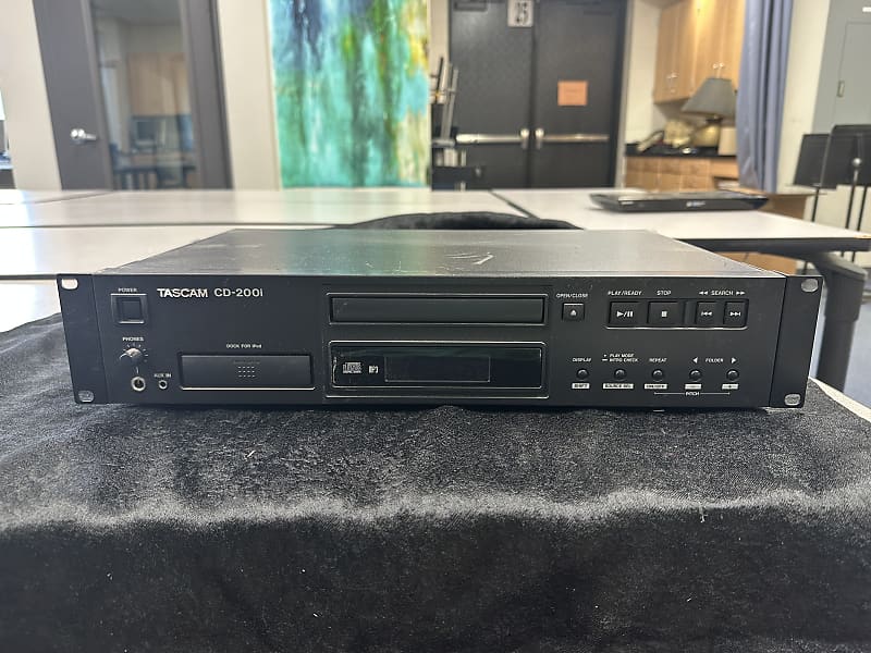 TASCAM CD 200i Rack Mount CD player | Reverb