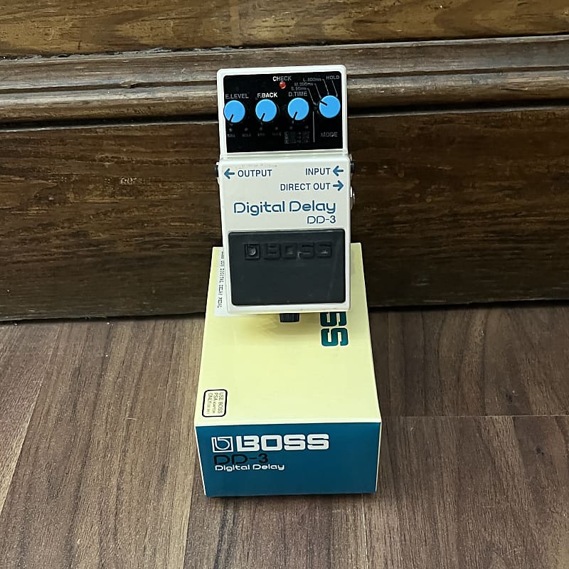 Boss DD-3 Digital Delay Pedal | Reverb