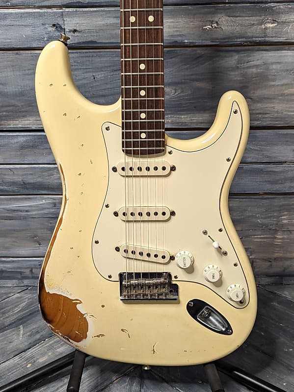Used Fender Stratocaster Electric Guitar with Gig Bag | Reverb