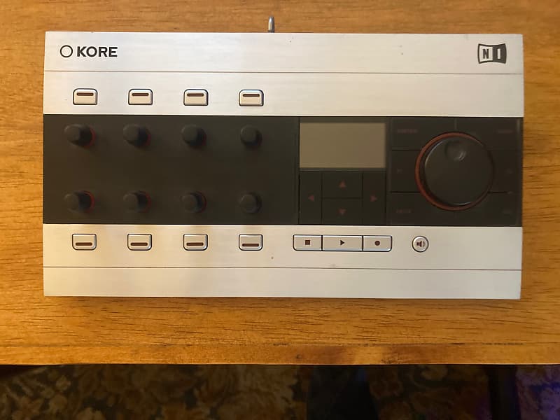 Native Instruments Kore 2 2008 Silver | Reverb
