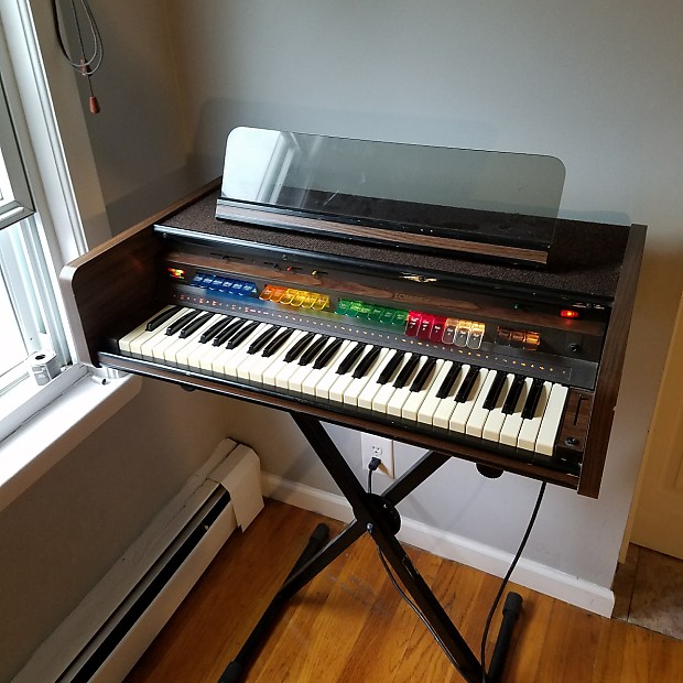 Lowrey L-2 Wandering Genie Organ | Reverb