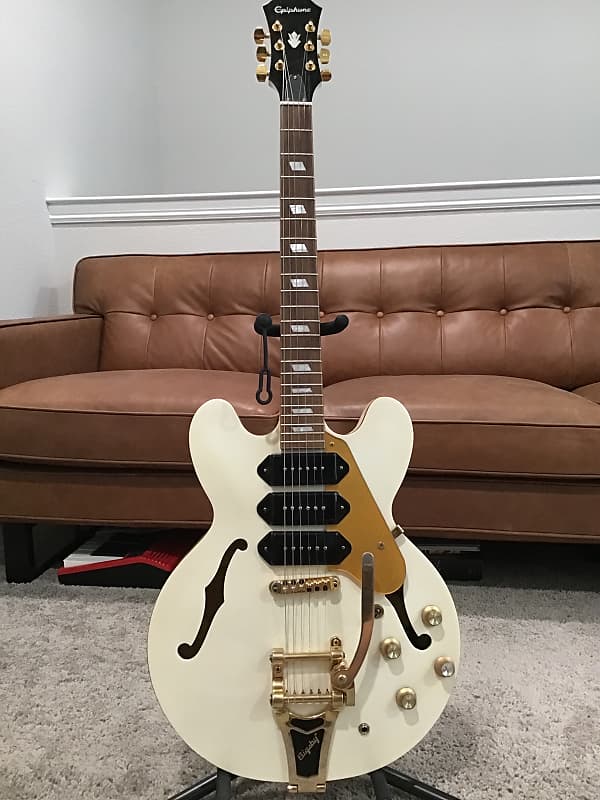 Epiphone Riviera Custom P-93 Royale | Reverb